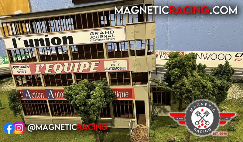 Magnetic Racing, Slot Car Buildings & Accessories
